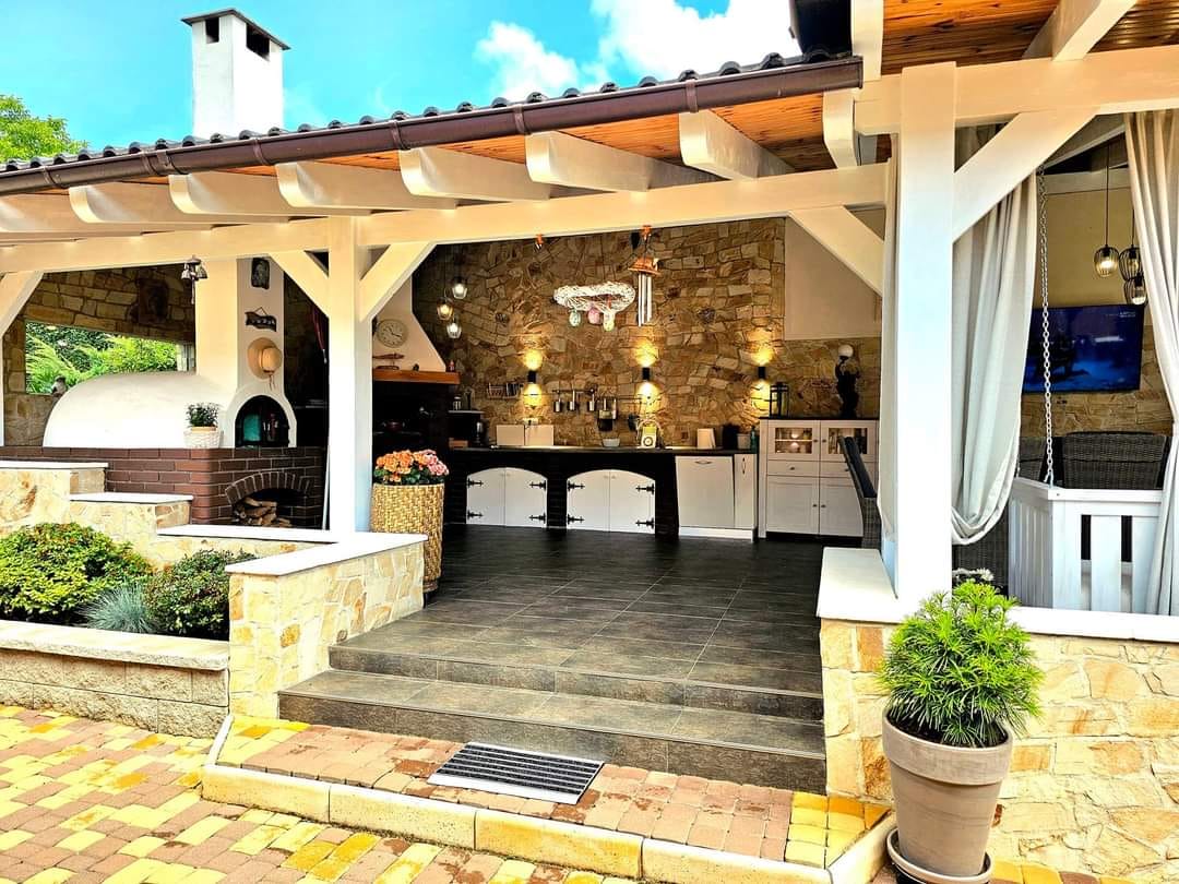 Parrillas modernas para tener patios espectaculares. - PARRILLAS BLOG